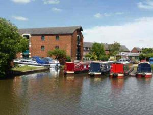 Shardlow | Historic Canal Port | Derwent Mouth Lock | Malt Shovel